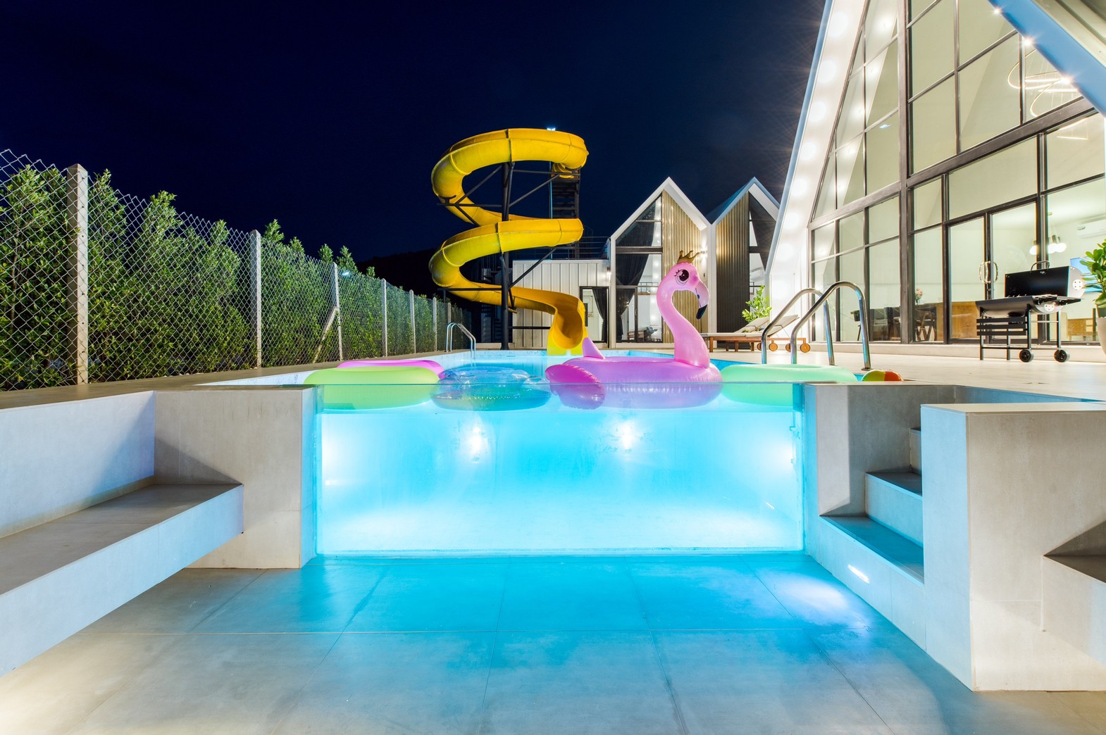 Sennary Party House Huahin Pool Villa - Lazy Day HuaHin บ้านพักที่พัก ...