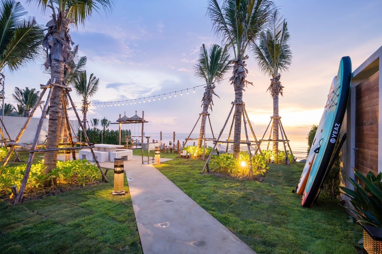 Amber‘A Beach Villa - Lazy Day HuaHin บ้านพักที่พักพูลวิลล่าหัวหิน ติด ...