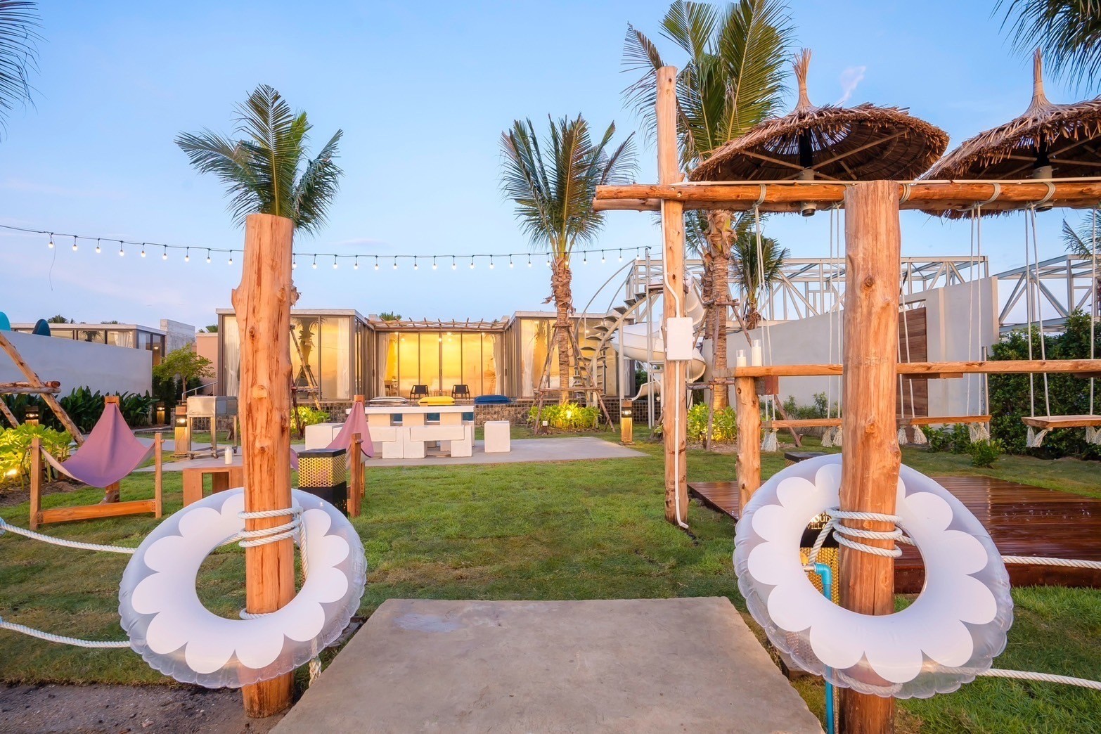 Amber‘A Beach Villa - Lazy Day HuaHin บ้านพักที่พักพูลวิลล่าหัวหิน ติด ...