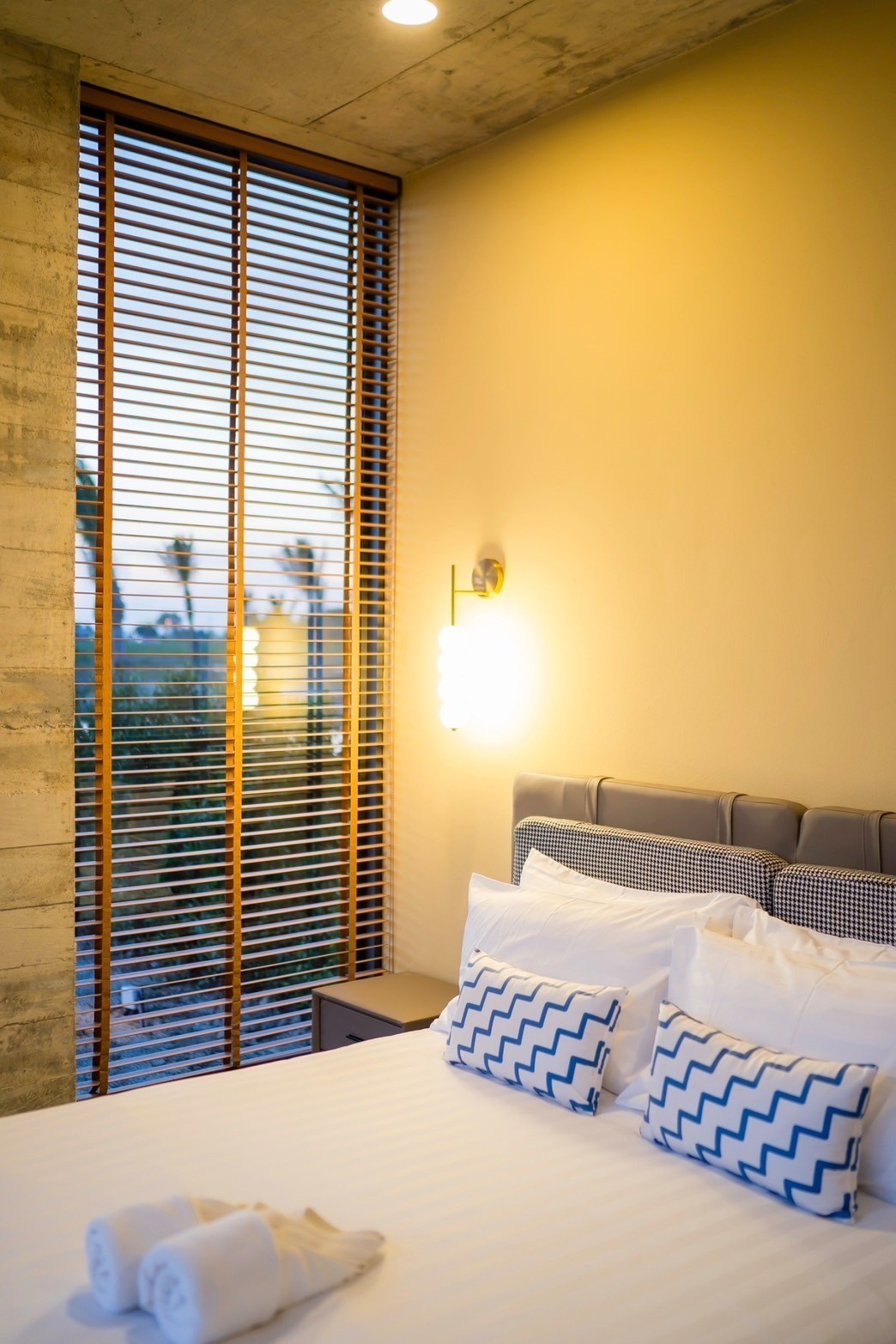 Amber‘A Beach Villa - Lazy Day HuaHin บ้านพักที่พักพูลวิลล่าหัวหิน ติด ...