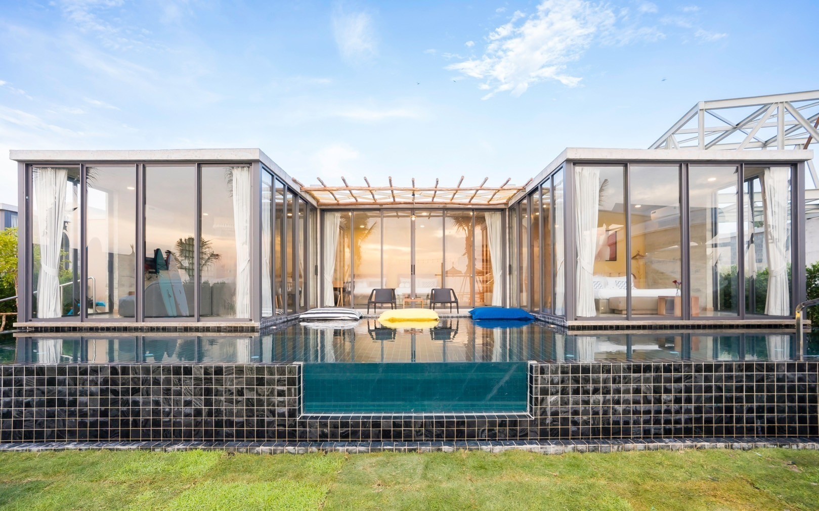 Amber‘A Beach Villa - Lazy Day HuaHin บ้านพักที่พักพูลวิลล่าหัวหิน ติด ...