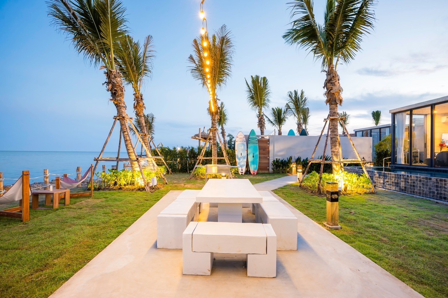 Amber‘A Beach Villa - Lazy Day HuaHin บ้านพักที่พักพูลวิลล่าหัวหิน ติด ...